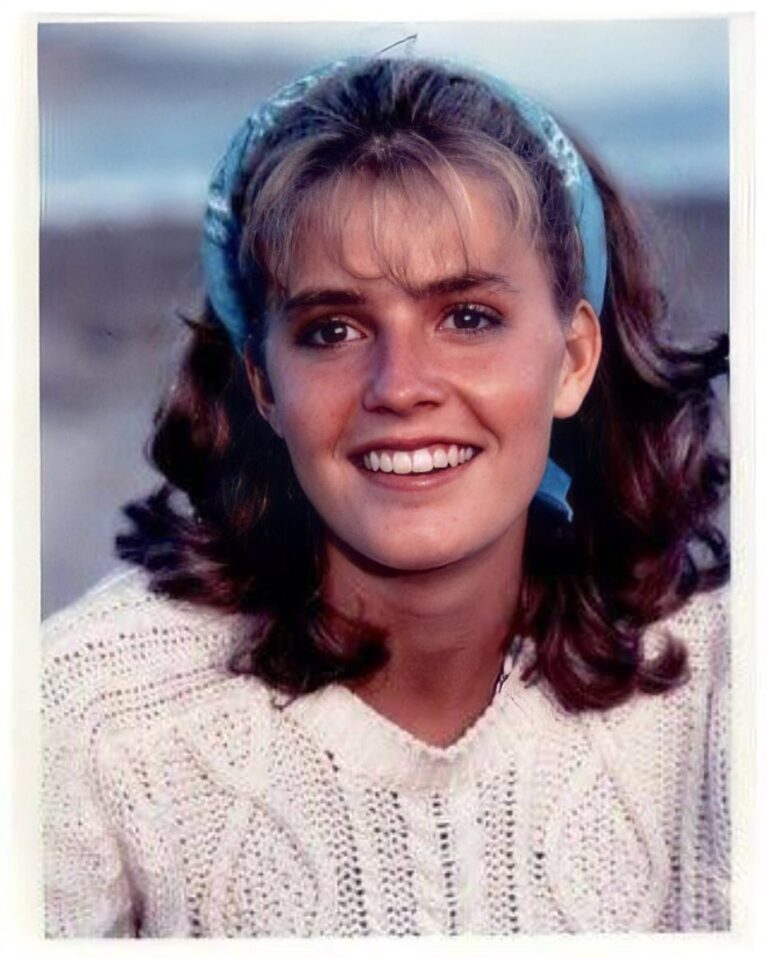 Elisabeth Shue Net Worth: How Rich is The ‘Karate Kid’ Actress?