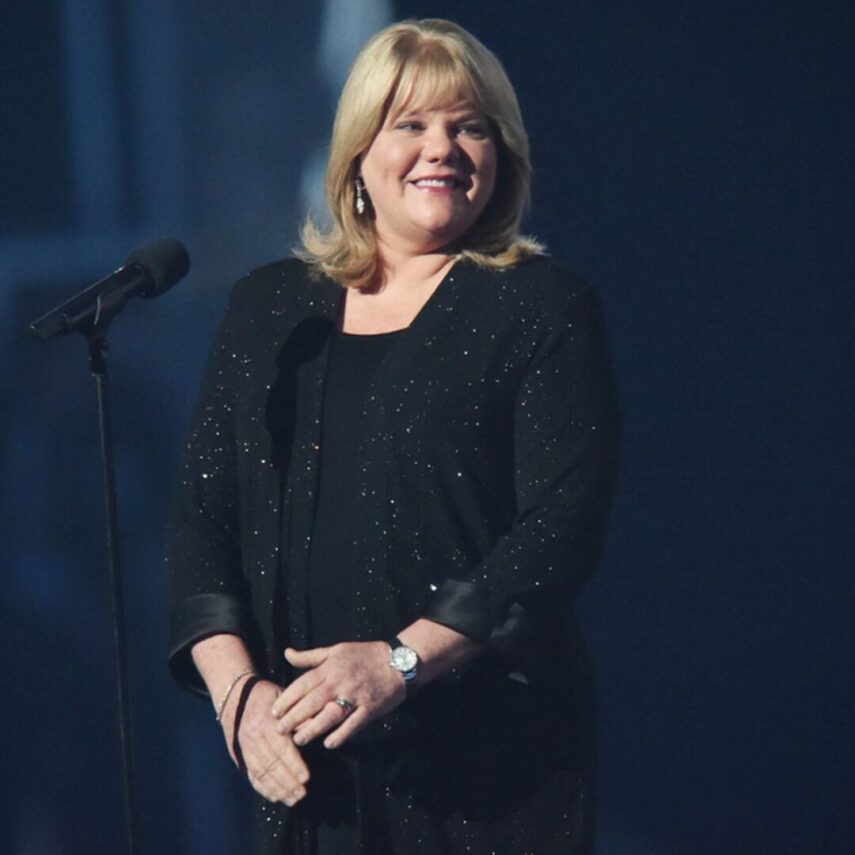 Andrea Swift: Taylor Swift’s Mother, Her Career, and Net Worth